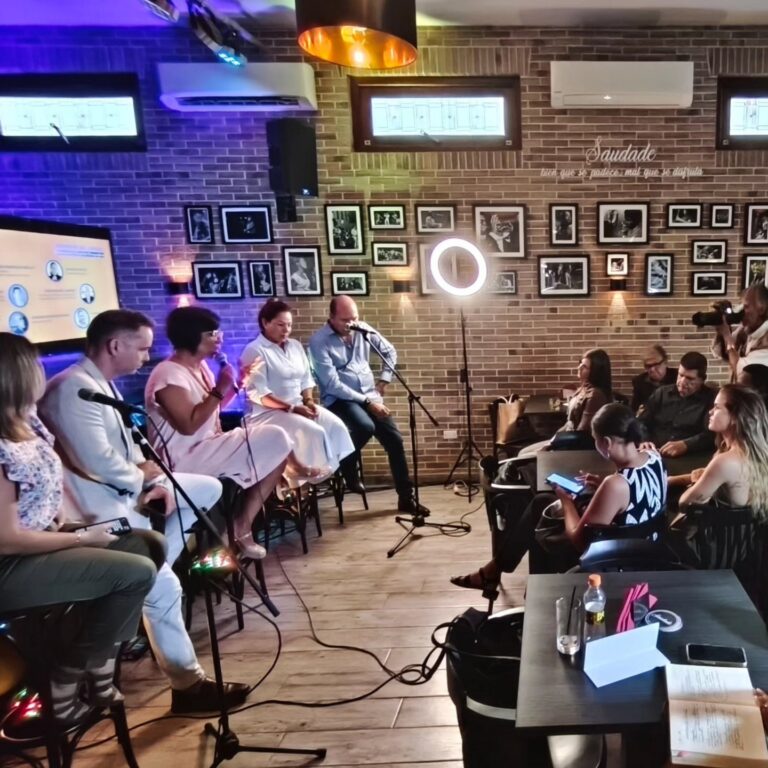 Bis Music Fest Locos por la música en su primera edición – CMBQ Radio ...